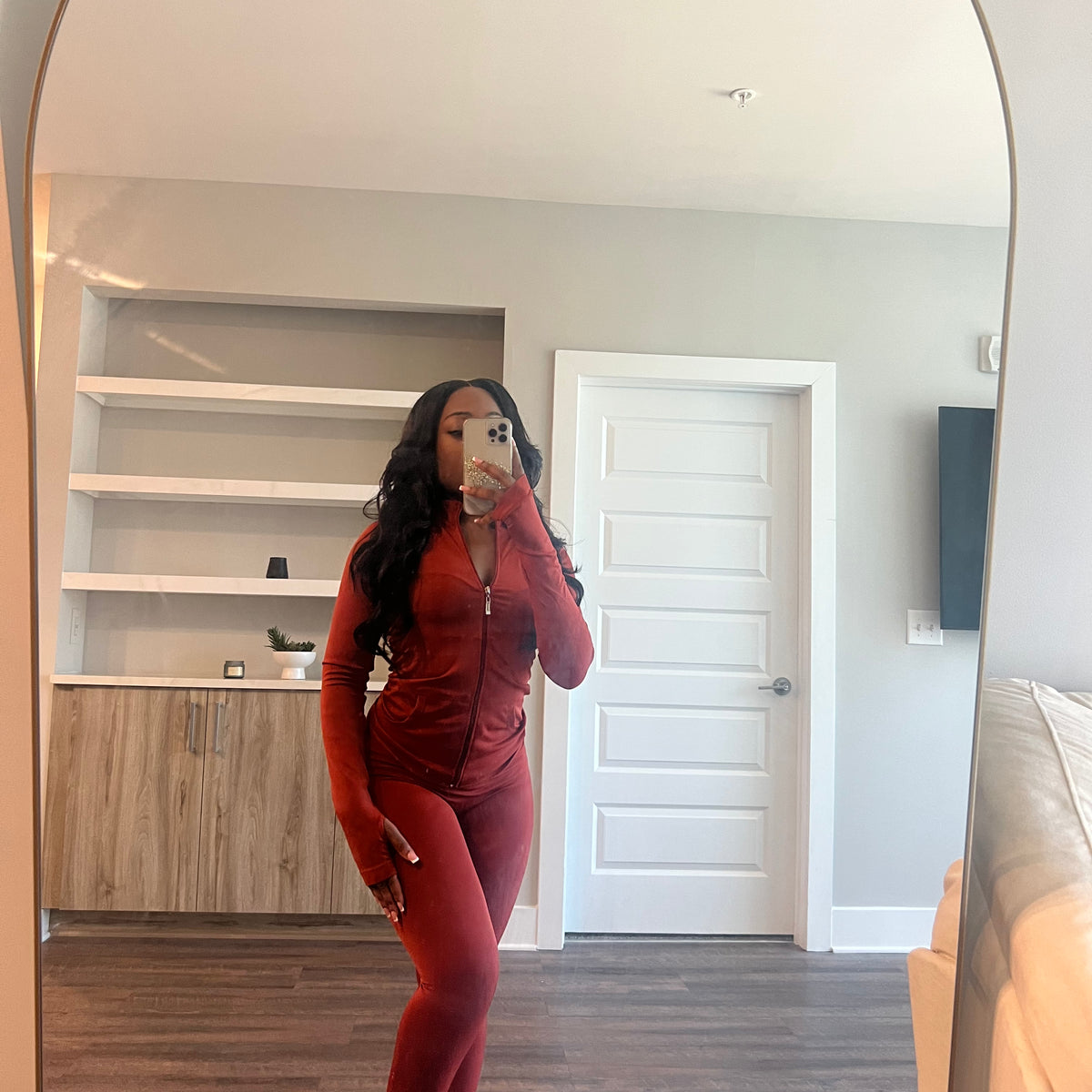 So Basic (Rust) – mara mma clothing